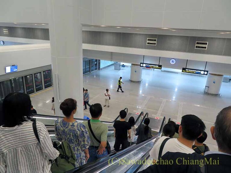 タイ国際航空TG643便成田発バンコク行きビジネスクラス搭乗記